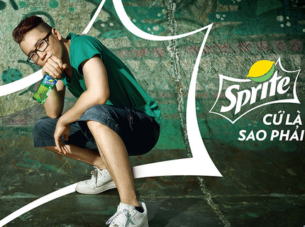 BRANDON SHOWERS- PHOTOGRAPHER/ ART DIRECTOR